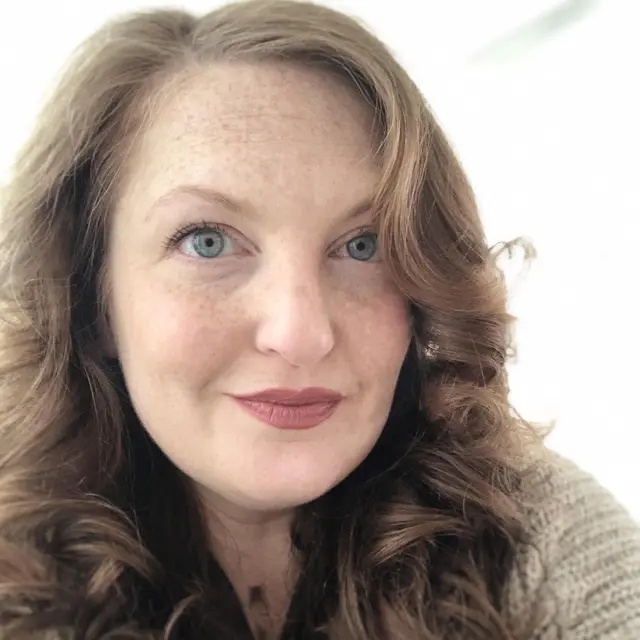First Line Frenzy™ #14: An Editor Reviews Your Opening Line – Reedsy Live