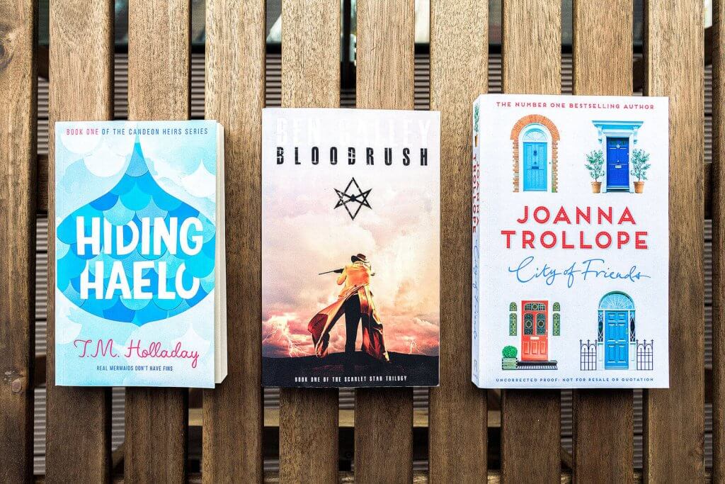 Book Cover Sizes: What are the Right Dimensions for Your Design?